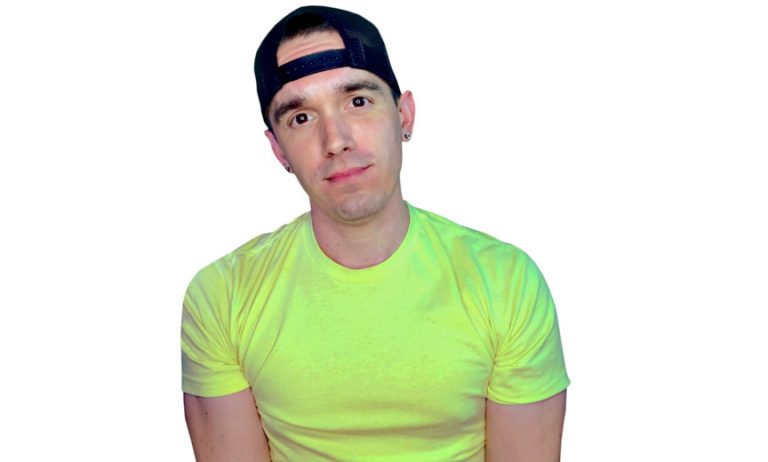 Virtual and Viral: Josh Robbins Chronicles Living with HIV