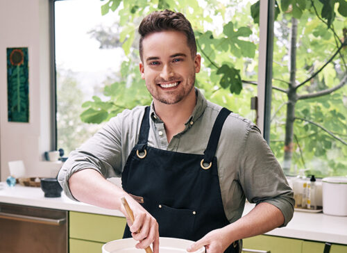 Max Miller has Extravagant Food for Any Time with Tasting History